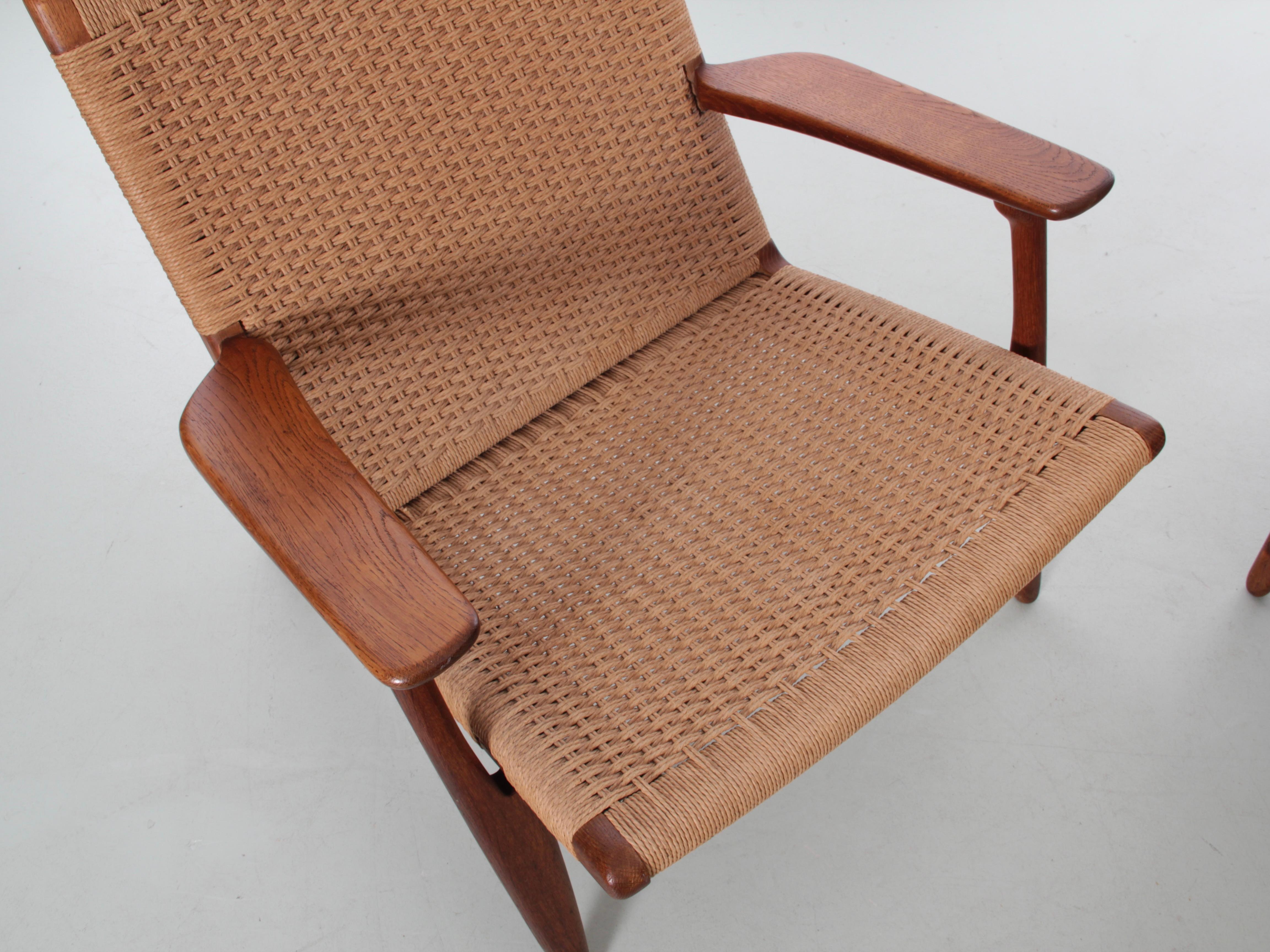 Mid-Century Modern Pair of Lounge Chair CH25 by Hans Wegner For Sale at 1stDibs