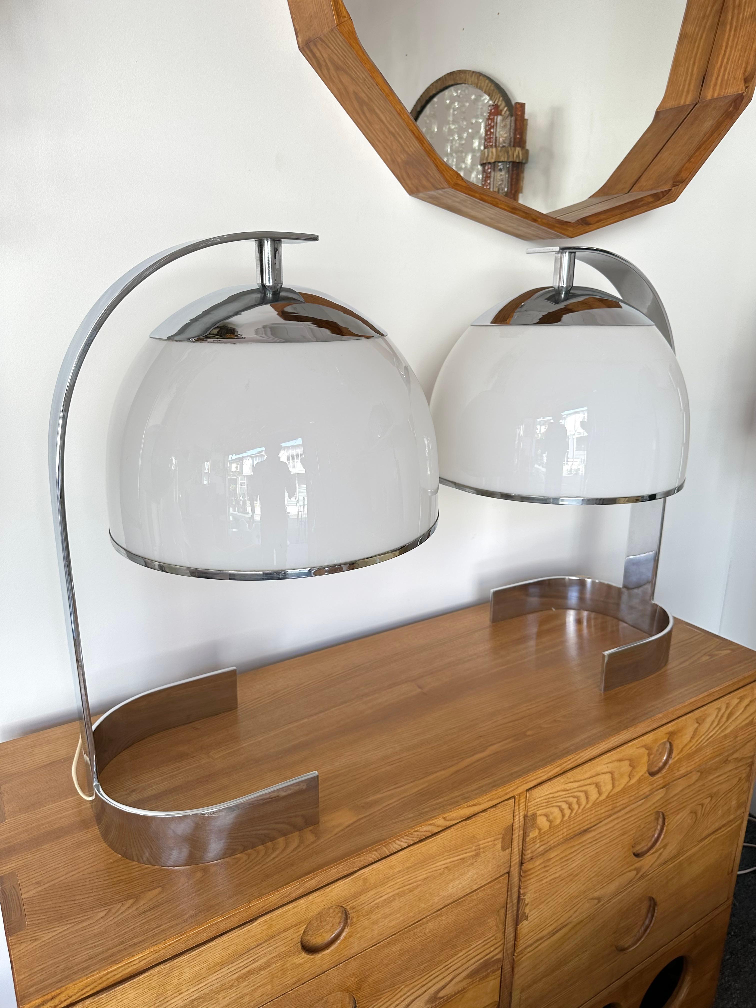 Mid-Century Modern Pair of Metal and Murano Glass Lamps, Italy, 1970s ...