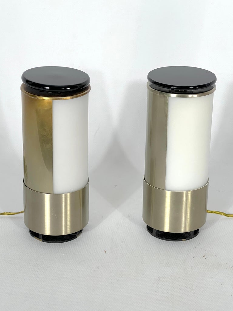 Mid-Century Modern Pair of Rare Labeled Lumi Milano Table Lamps For ...