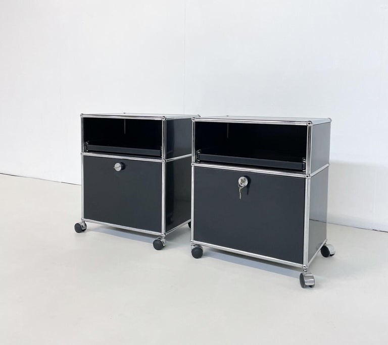 Mid-Century Modern Pair of Small Cabinets by Usm Haller, Swiss, 1960s ...
