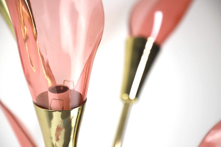 Mid-Century Modern Pink Lucite Calla Lily Brass Table Lamp For Sale at ...