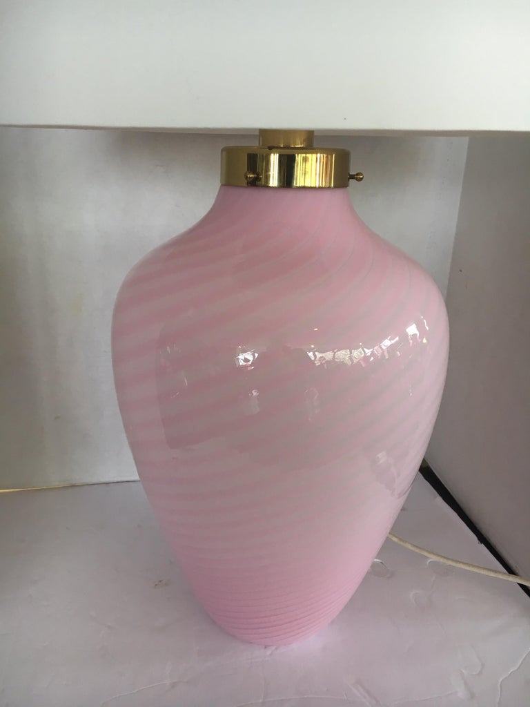 Mid-Century Modern Pink Swirl Murano Glass Italy Table Lamp For Sale at ...
