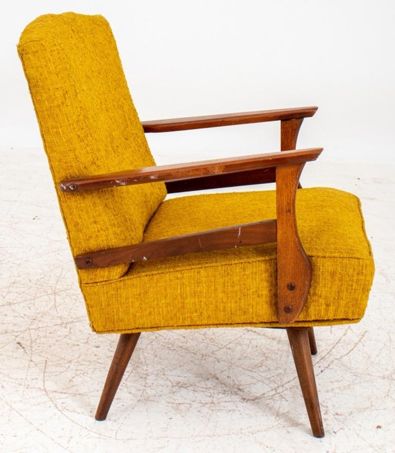 Mid-Century Modern Platform Rocking Chair For Sale at 1stDibs