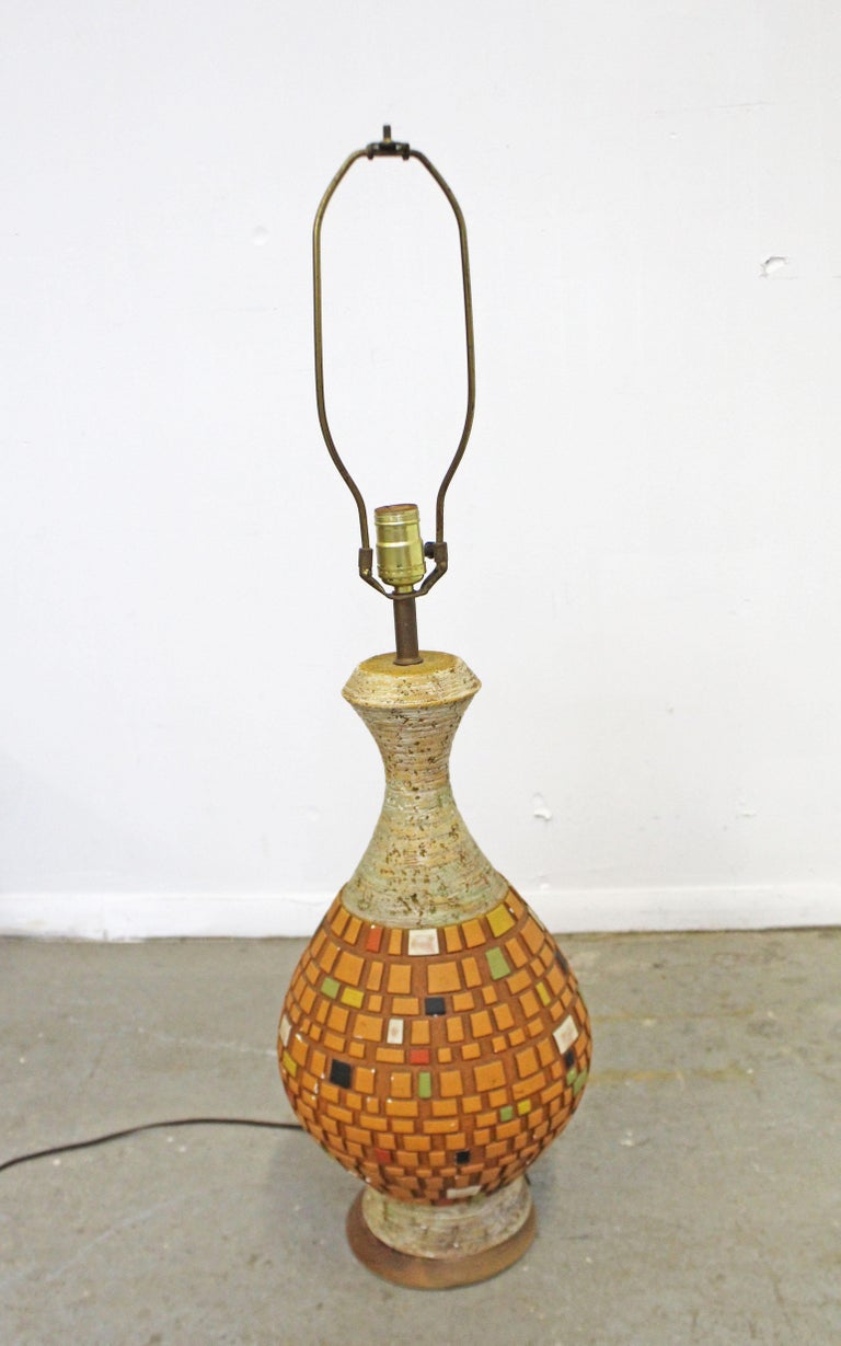 Mid-Century Modern Quartite Creative Ceramic Table Lamp at 1stDibs
