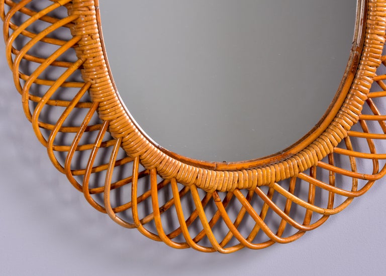 Mid-Century Modern Rattan Oval Mirror For Sale at 1stDibs