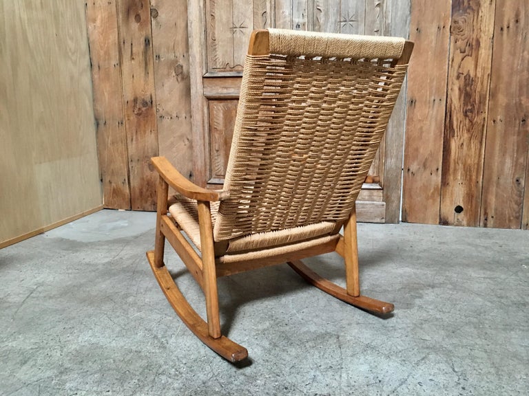 Mid-Century Modern Rocking Chair at 1stDibs