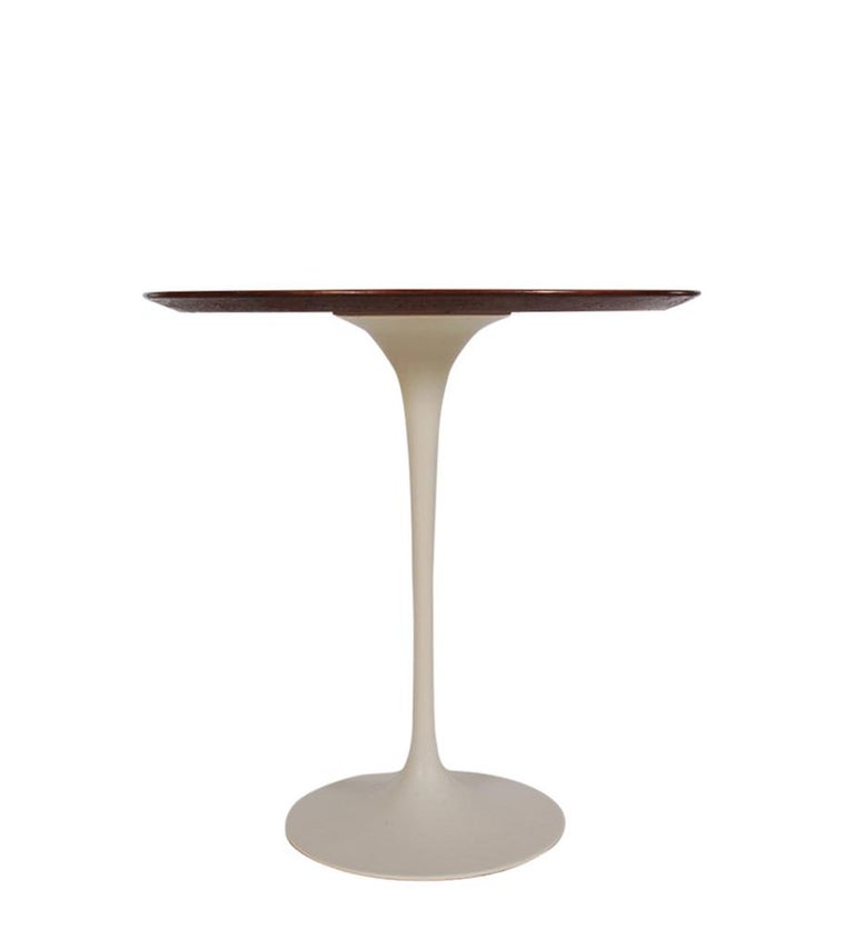 Mid-Century Modern Round Tulip End or Side Tables by Eero Saarinen for ...