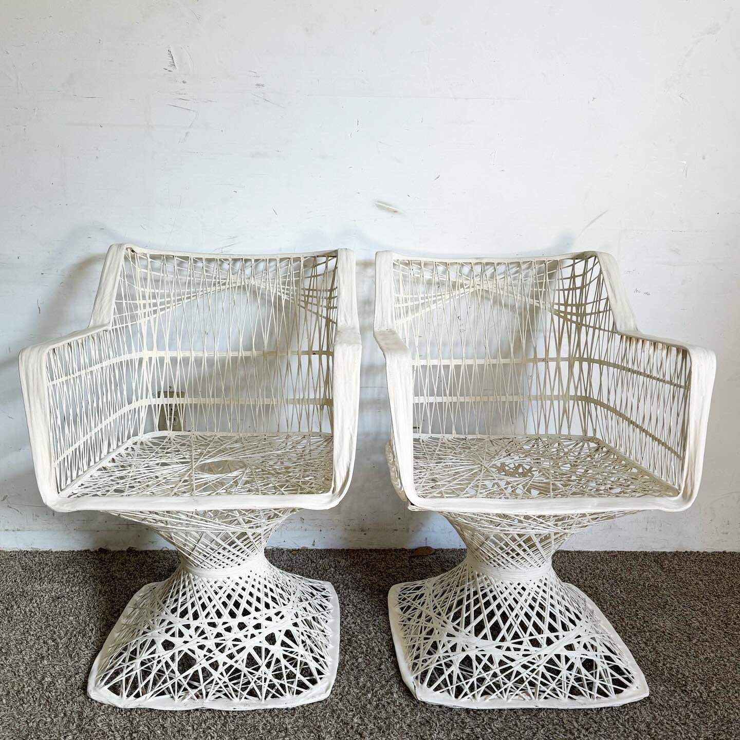 Mid Century Modern Russell Woodard Spun Fiberglass Arm Dining Chairs ...