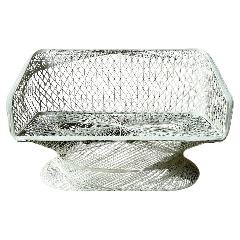 Mid-Century Modern Russell Woodard Spun Fiberglass Loveseat/Bench For ...