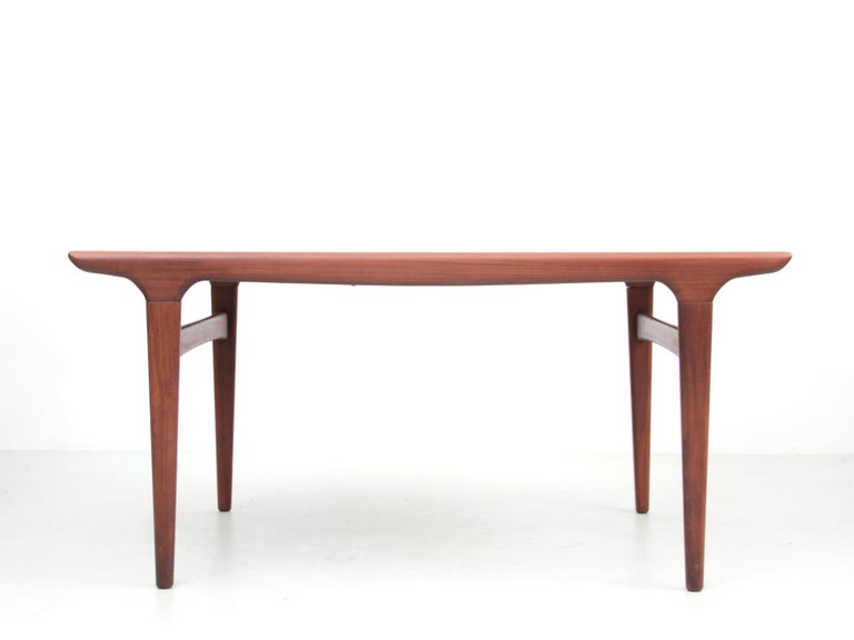 Mid-Century Modern Scandinavian Dining Table by Johannes Andersen For ...