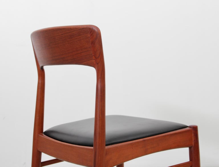 Mid-Century Modern Scandinavian Set of 8 Teck Chairs Model 26 by ...