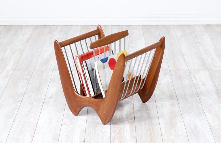 Mid-Century Modern Sculpted Walnut Magazine Holder For Sale at 1stDibs