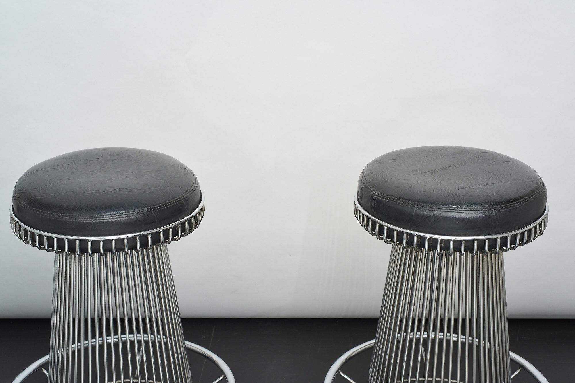 Mid-Century Modern Sculptural Stools After Warren Platner, USA 1960s at ...