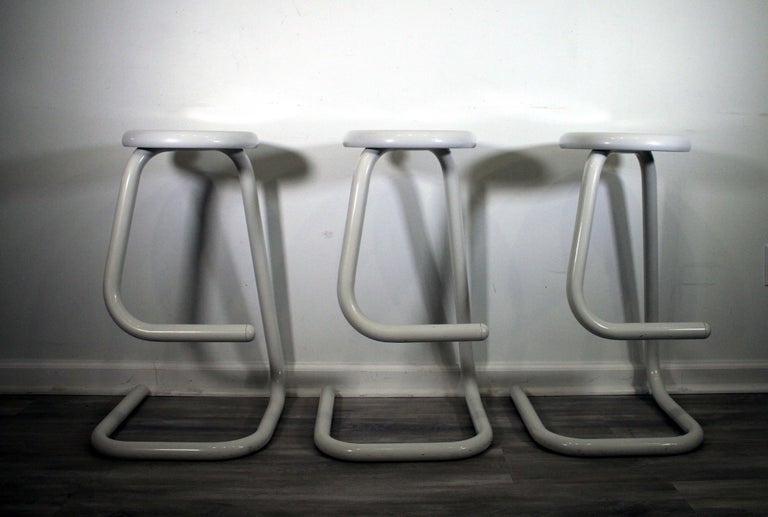 Mid-Century Modern Set of 3 1970s Tubular Paperclip Stools by Kinetic ...