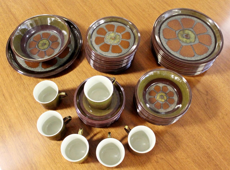 Mid-Century Modern Set of 43 Mikasa Adonis Ceramic Japanese Dishes ...