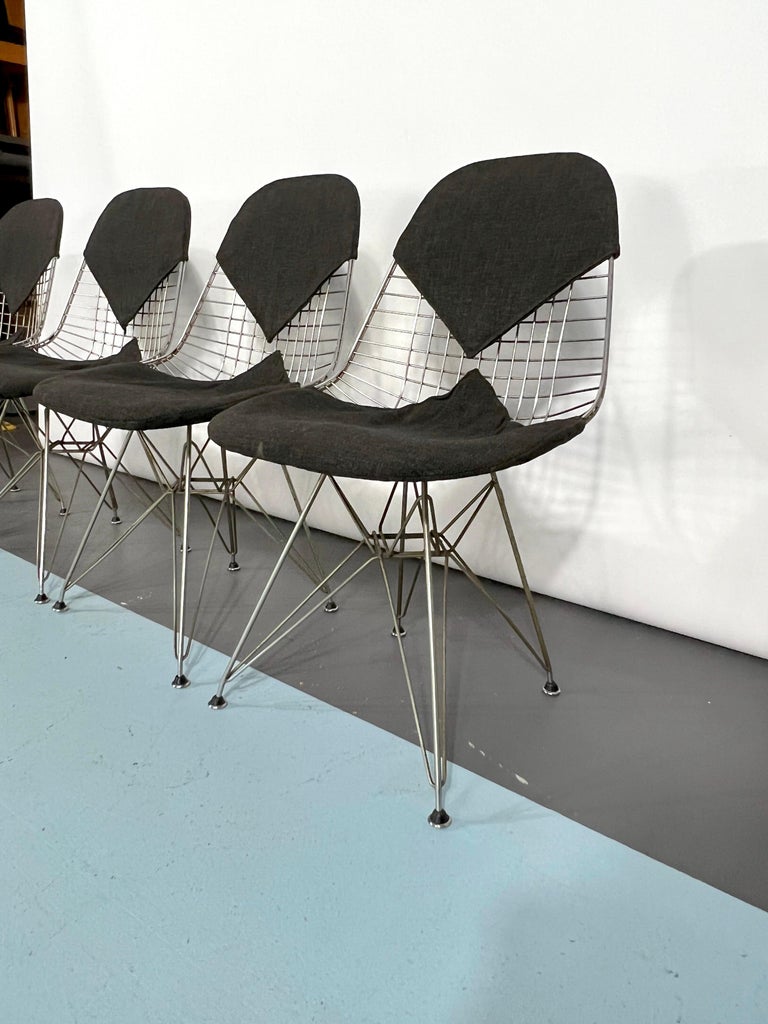 Mid-Century Modern Set of Four DKR Bikini Chairs by Charles Eames For ...