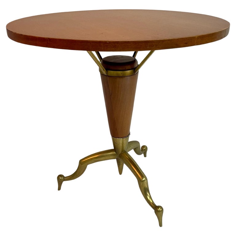 Mid-Century Modern Side Table at 1stDibs