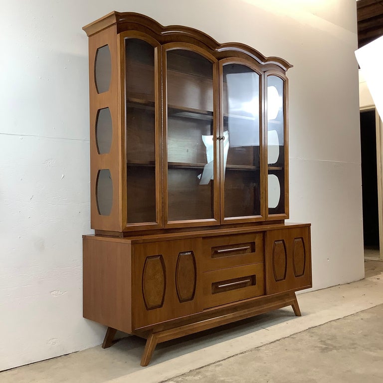 Mid-Century Modern Sideboard with China Cabinet Display For Sale at 1stDibs