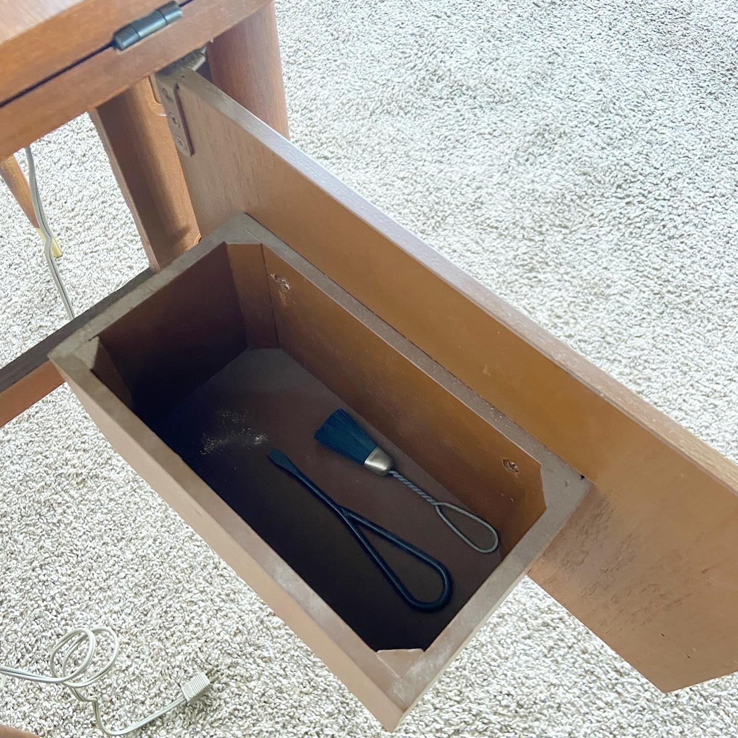 Mid Century Modern Singer Sewing Machine Work Bench For Sale at 1stDibs