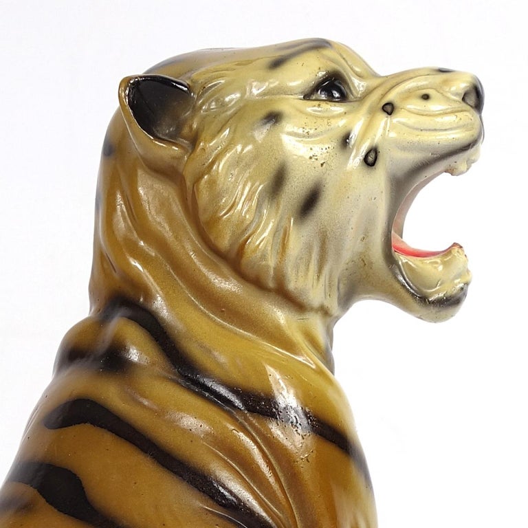 Mid-Century Modern Small Ceramic Tiger in the Style of Ronzan For Sale ...