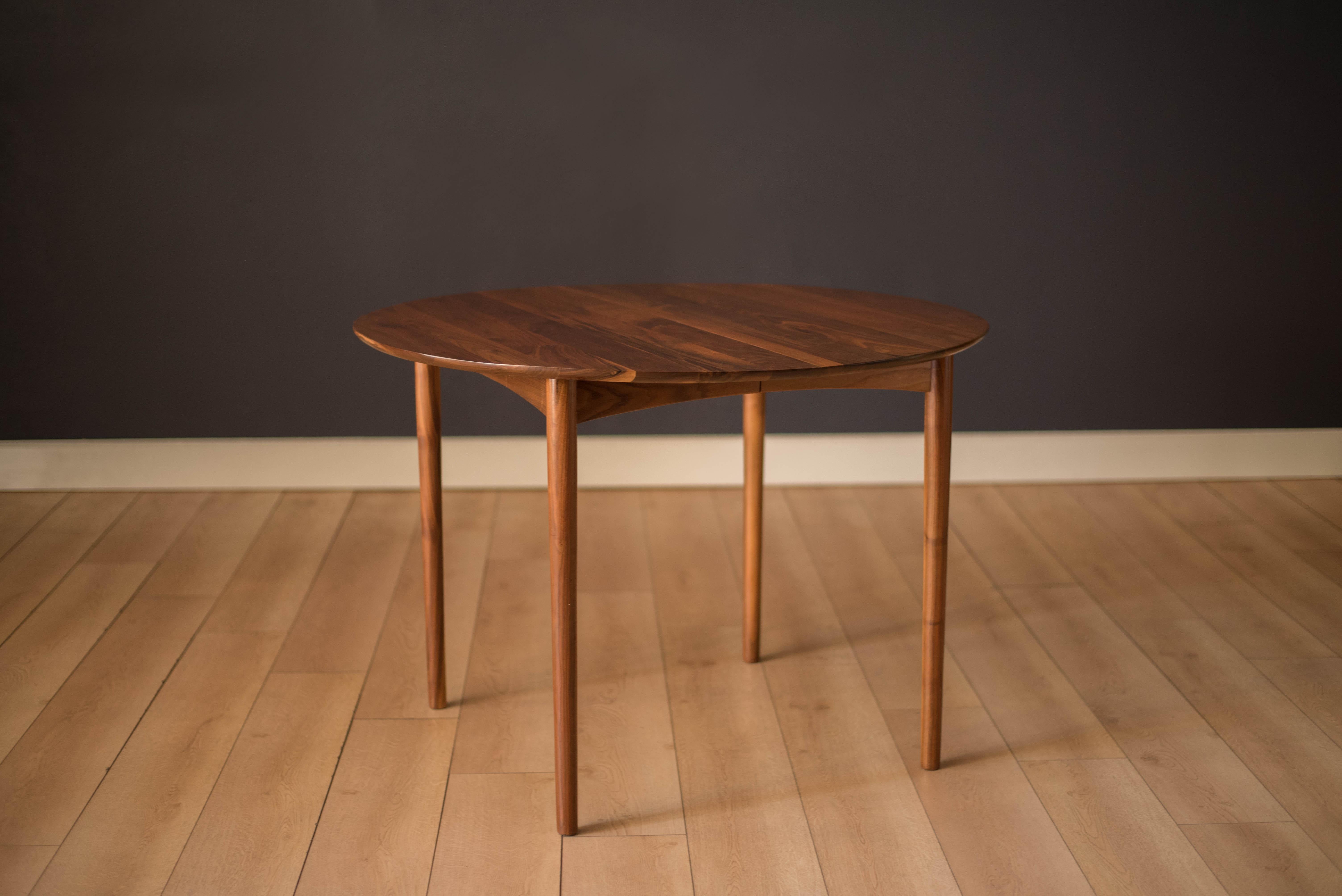 Mid-Century Modern Solid Walnut Round Extension Dining Table at 1stDibs
