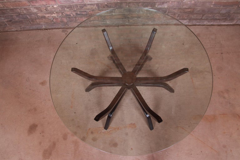 Mid-Century Modern Spider Leg Glass Top Cocktail Table For Sale at 1stDibs