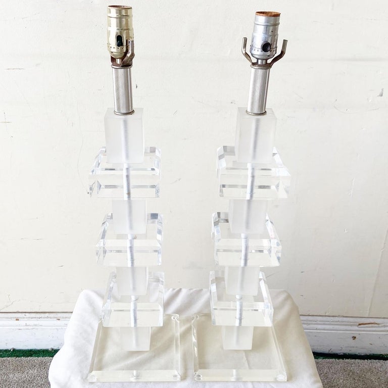 Mid-Century Modern Stacked Lucite Block Table Lamps, a Pair For Sale at ...