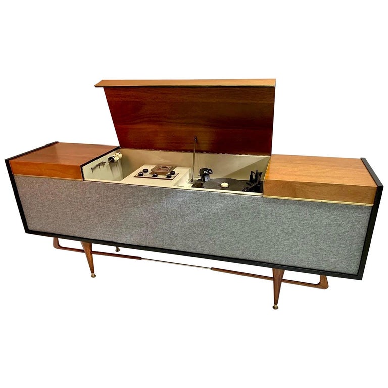 Mid-Century Modern Stereo Console at 1stDibs