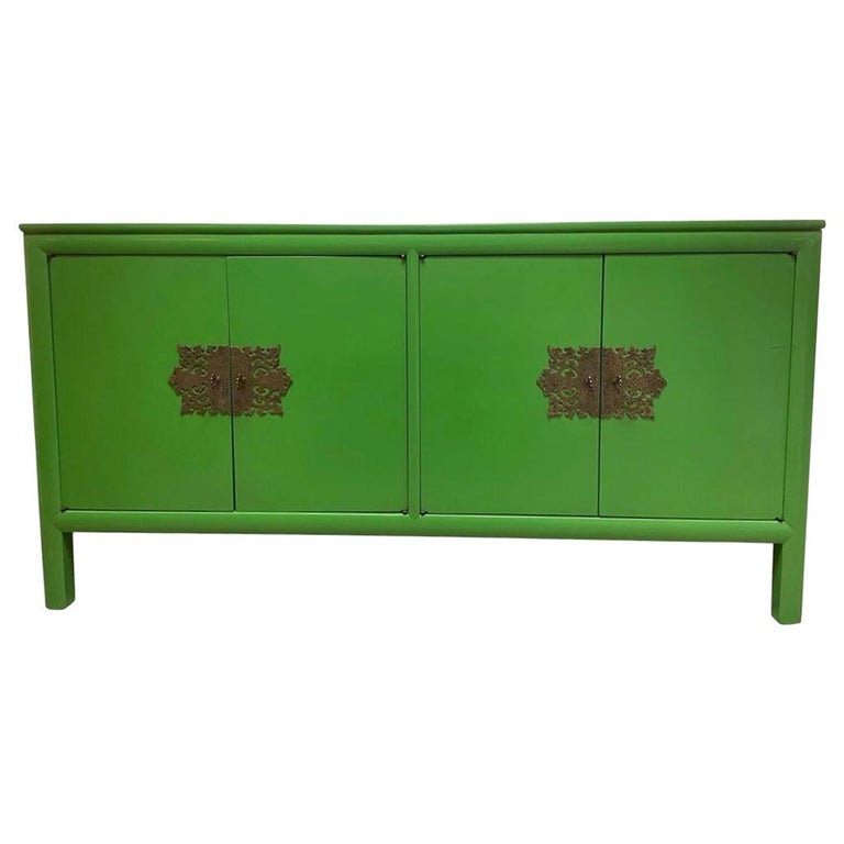 Mid-Century Modern Style Chinoiserie Asian Green Lacquered Console Bar ...