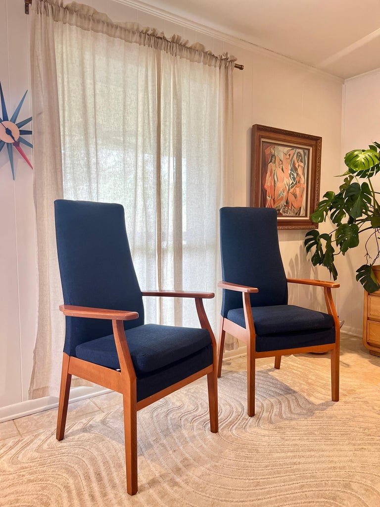 Mid-Century Modern Style High Back Chairs by Parker Knoll from 1981 For ...