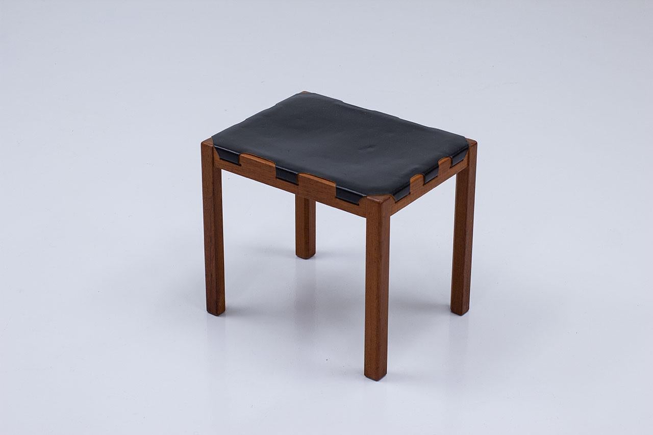 Mid-Century Modern Teak and Black Leather Stool by Nils Troed for ...