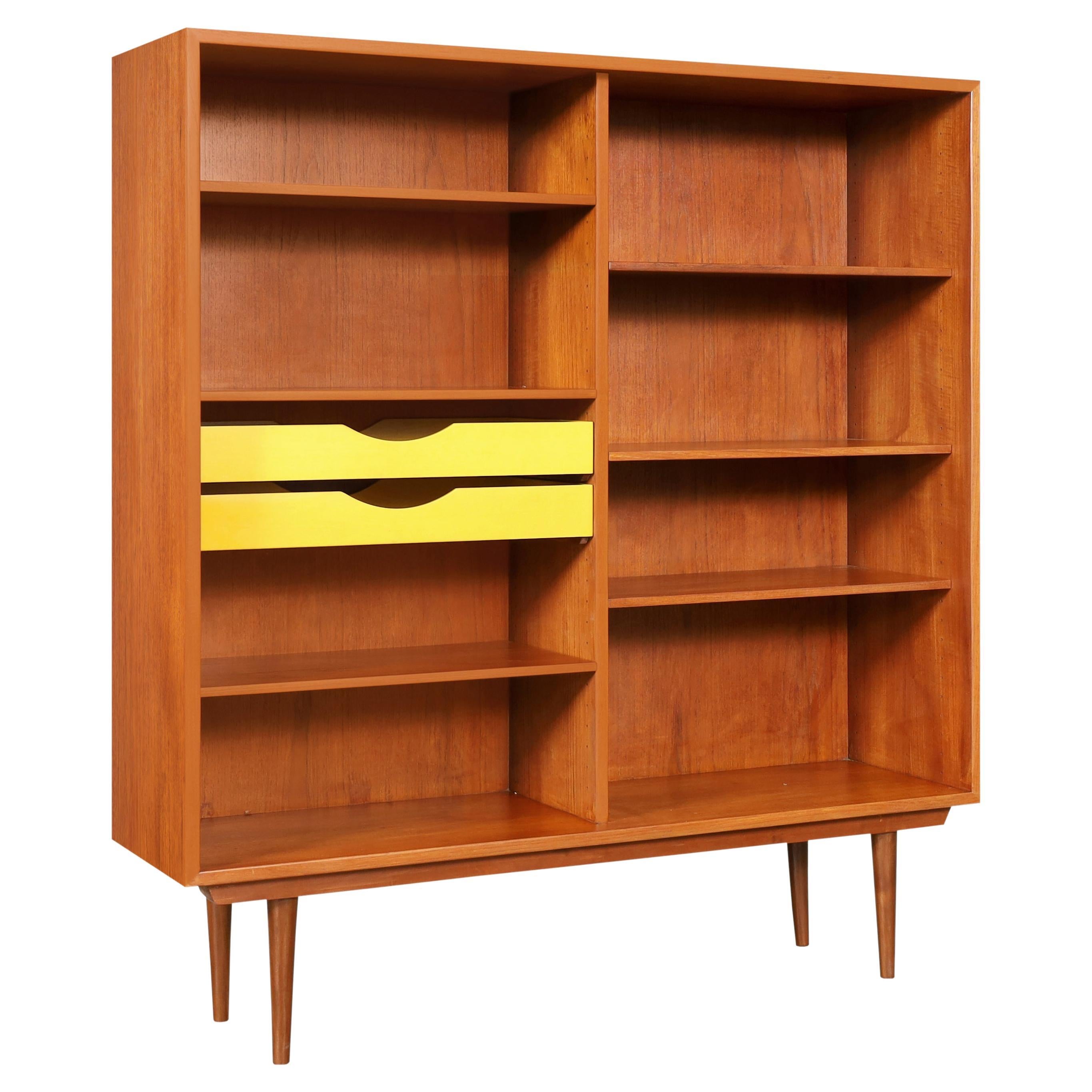 Mid-Century Modern Backless Low Profile Teak Bookcase with Tapered Legs ...