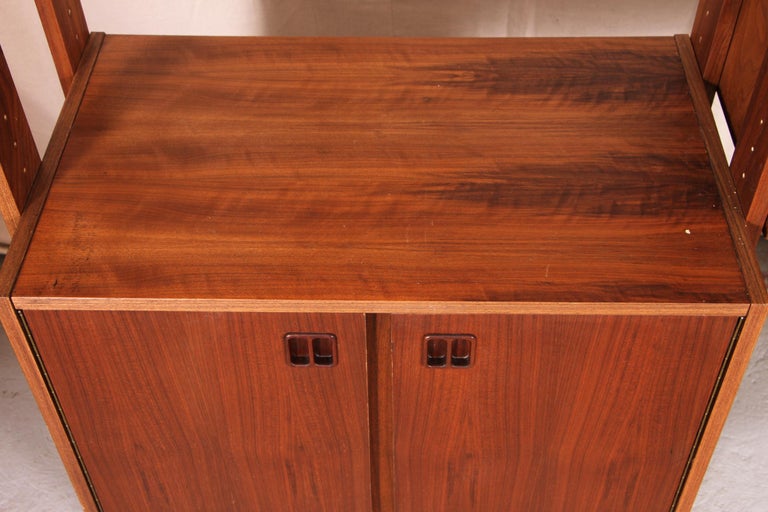 Mid-Century Modern Teak Wall Unit at 1stDibs