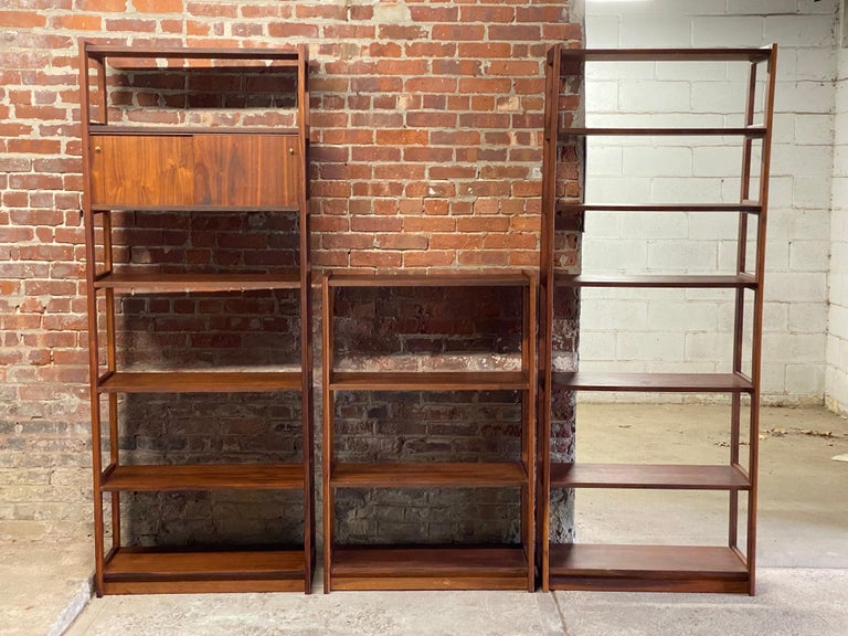 Mid-Century Modern Three Piece Walnut Free Standing Shelving Unit at ...