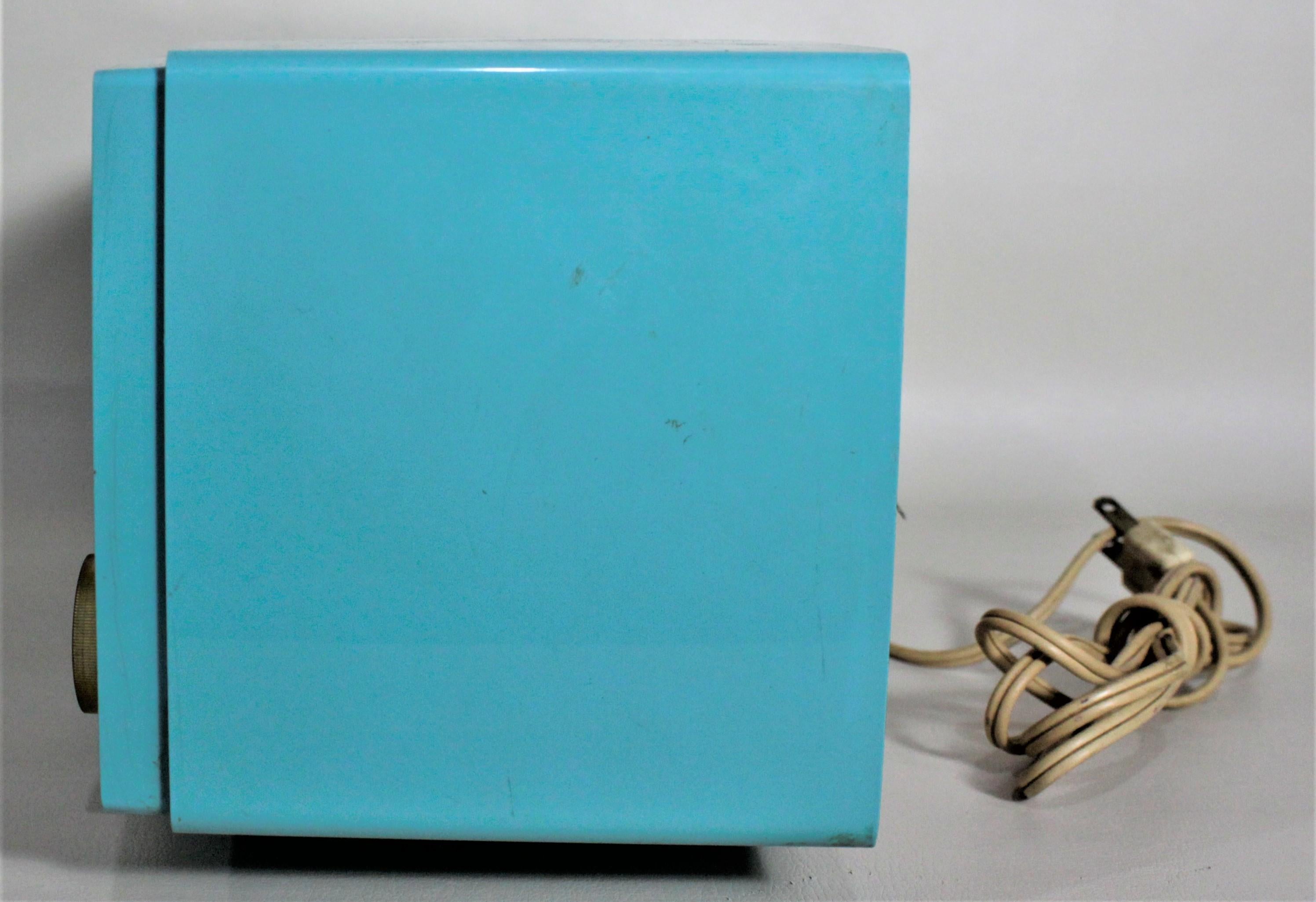 Mid-Century Modern Turquoise Electrohome Roland Series AM Tube Table ...