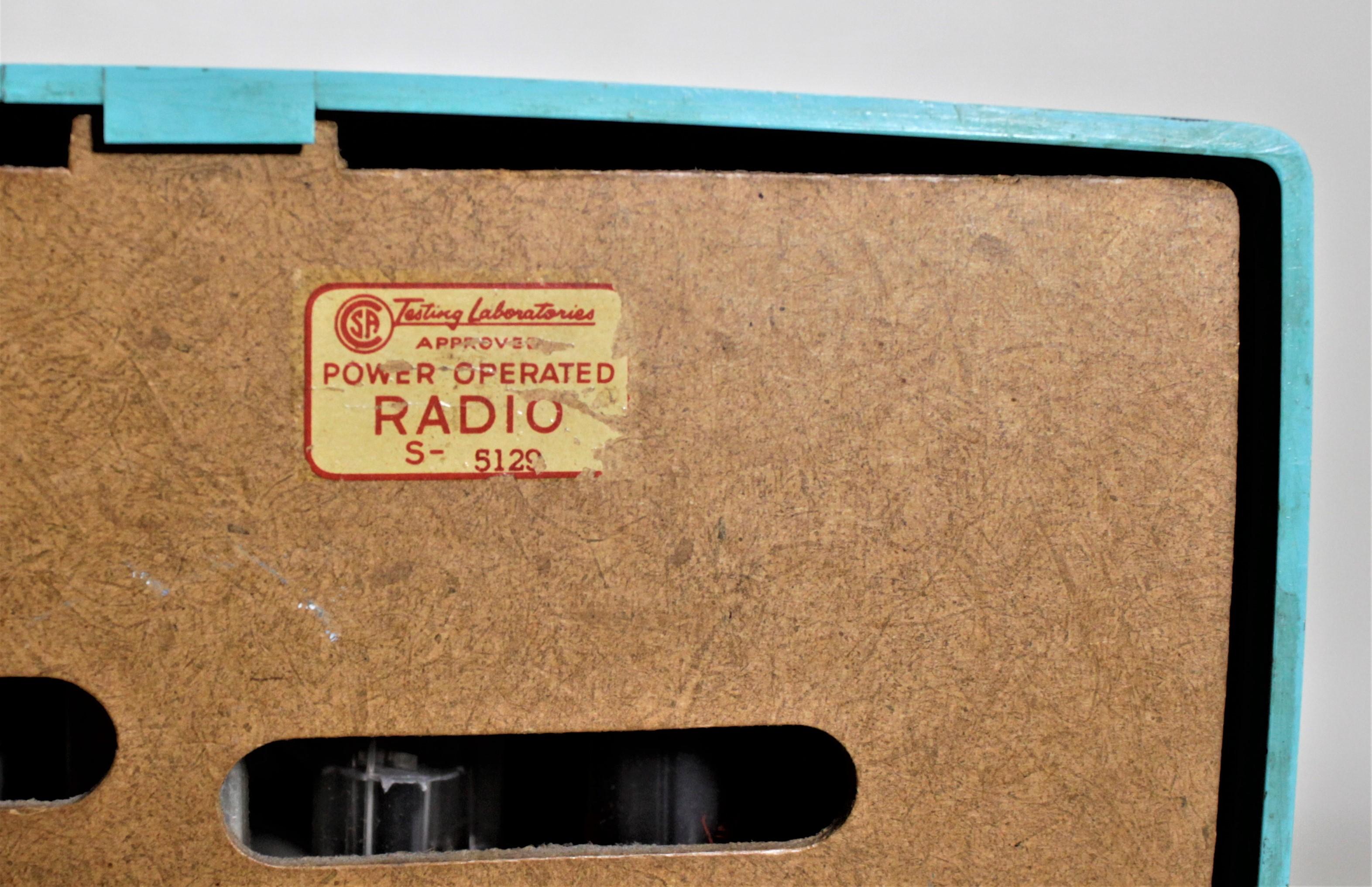 Mid-Century Modern Turquoise Electrohome Roland Series AM Tube Table ...