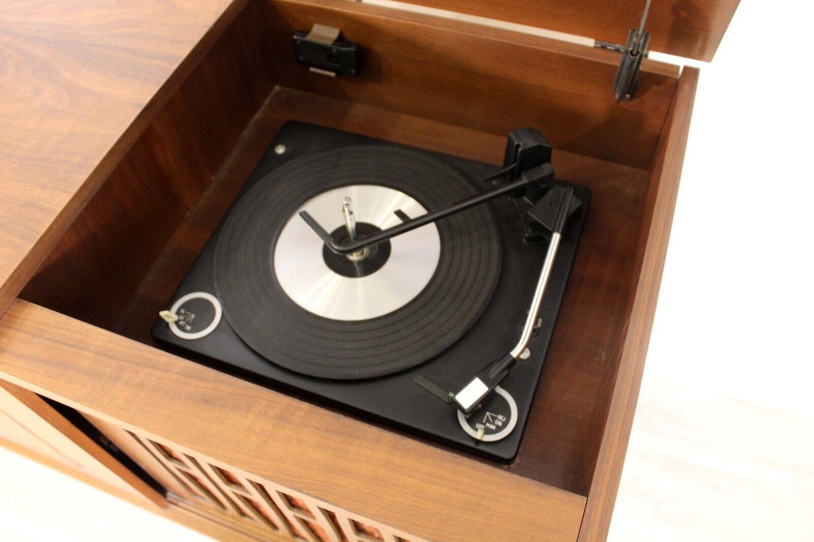 Mid Century Modern Vintage Morse Stereo Console Record Cabinet at ...