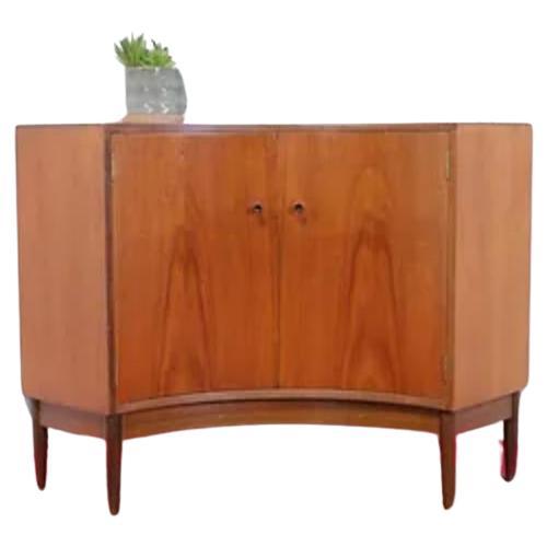 Mid Century Modern Vintage Teak Corner Cabinet by Greaves and Thomas ...