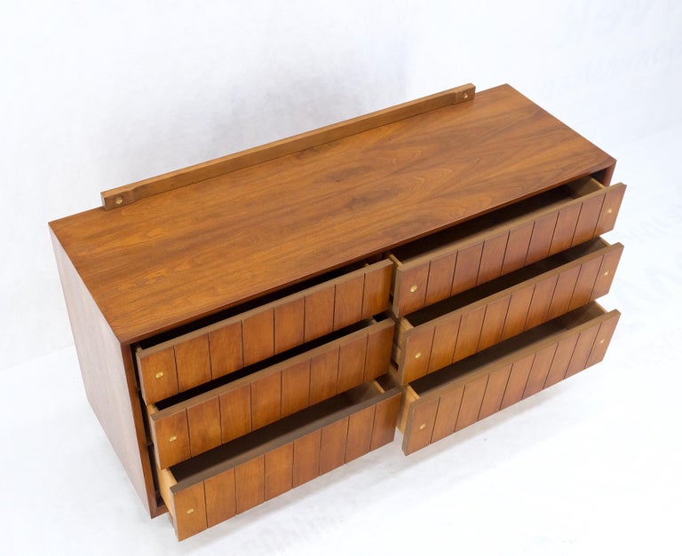 Mid-Century Modern Walnut 6 Drawers Dowel Leg Dresser W/ Back Splash ...