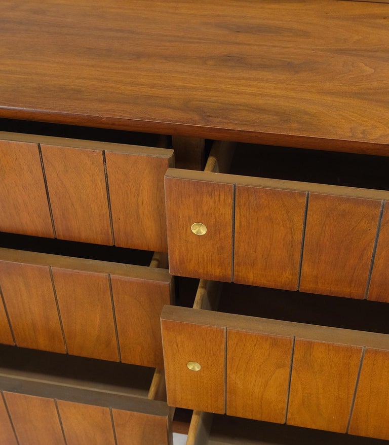 Mid-Century Modern Walnut 6 Drawers Dowel Leg Dresser W/ Back Splash ...