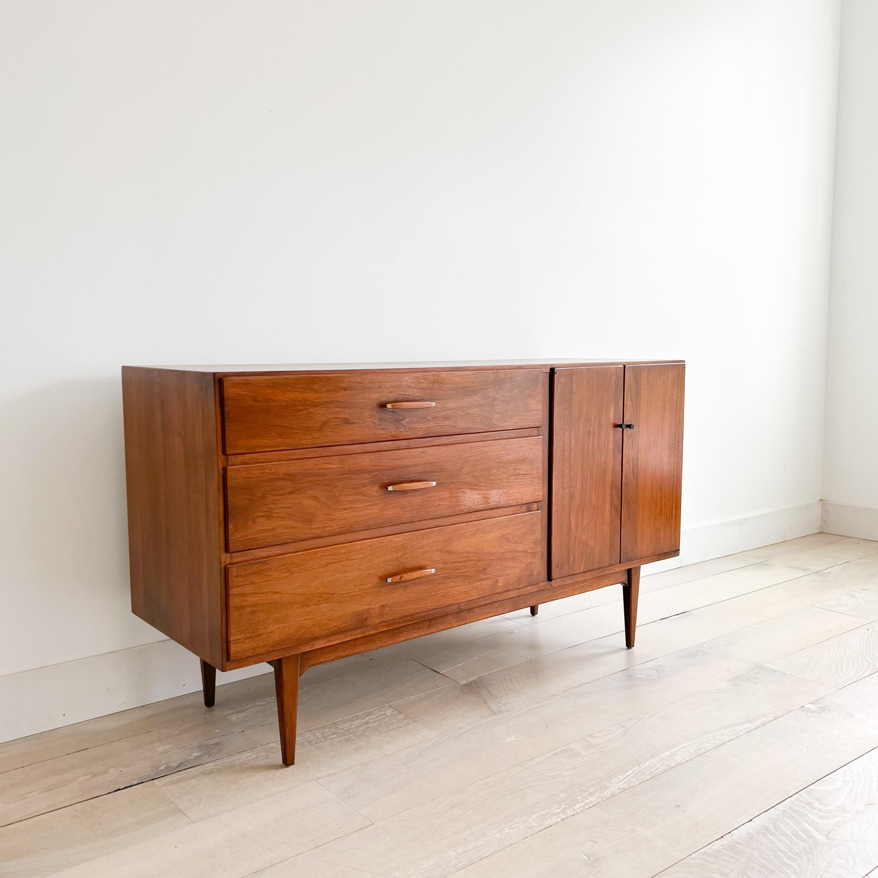 Mid-Century Modern Walnut Buffet/Credenza by Conant Ball at 1stDibs