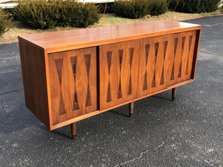 Mid-Century Modern Walnut Credenza at 1stDibs