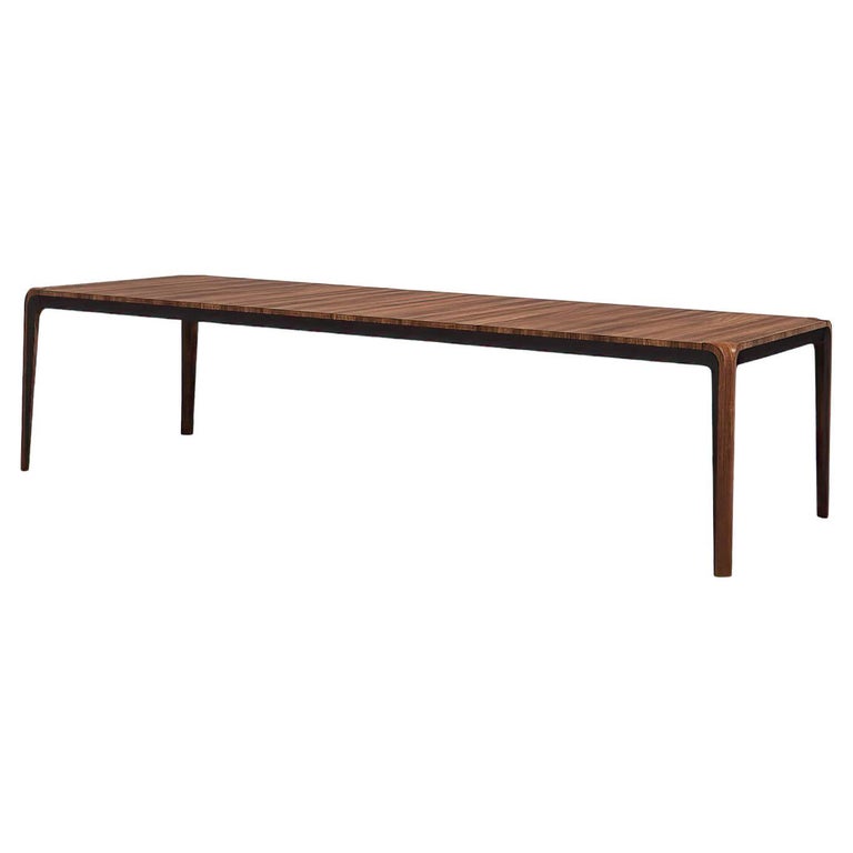 Mid-Century Modern Walnut Extending Dining Table For Sale at 1stDibs