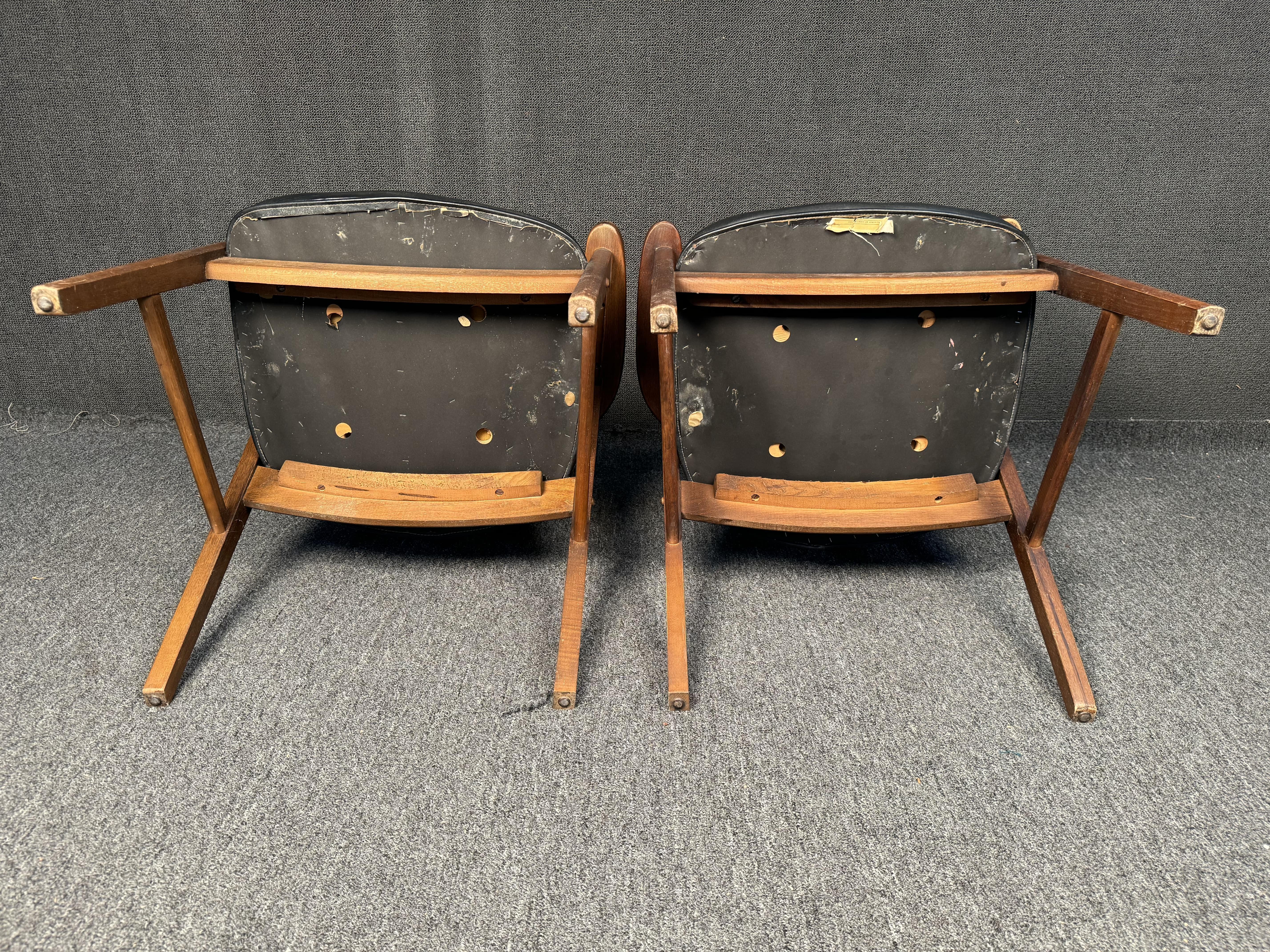 Mid-Century Modern Walnut Gunlocke Style Armchairs For Sale at 1stDibs