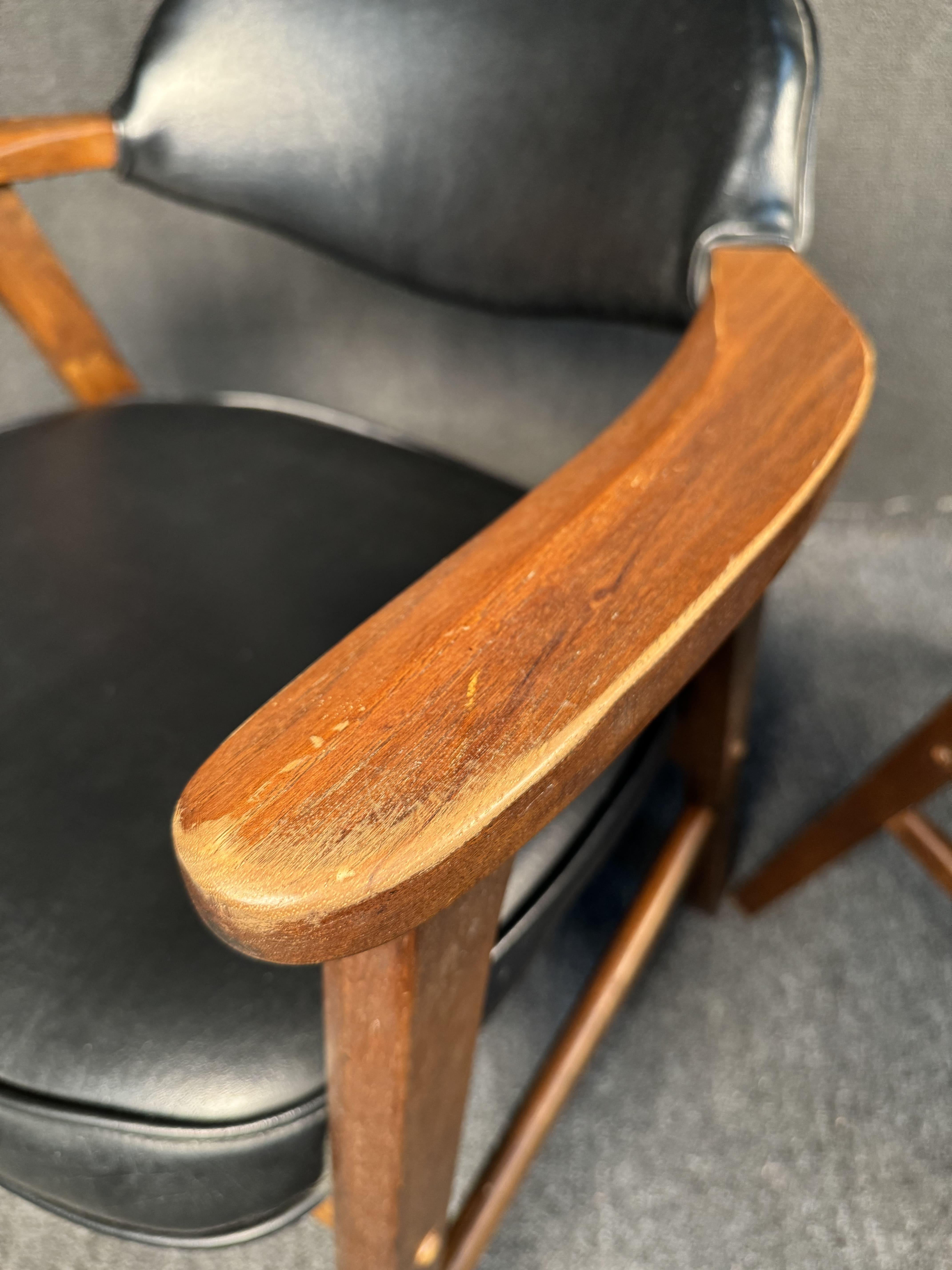 Mid-Century Modern Walnut Gunlocke Style Armchairs For Sale at 1stDibs