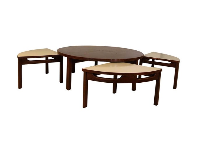 Mid-Century Modern Walnut Nesting Coffee Table For Sale at 1stDibs