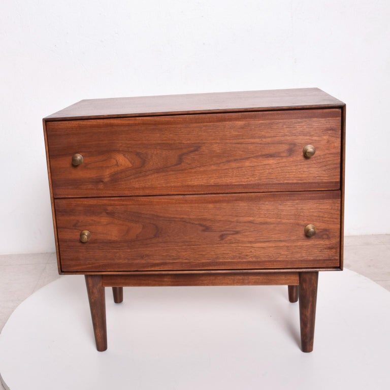 Mid-Century Modern Walnut Nightstands by Stanley at 1stDibs