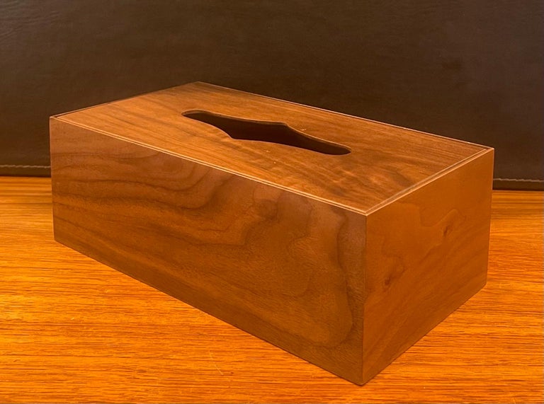 Mid-Century Modern Walnut Tissue Box Cover For Sale at 1stDibs