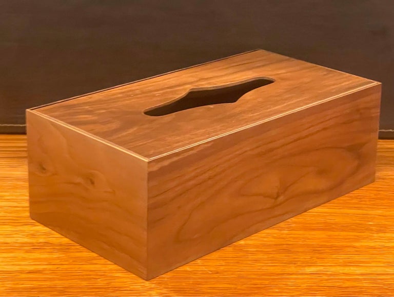 Mid-Century Modern Walnut Tissue Box Cover For Sale at 1stDibs
