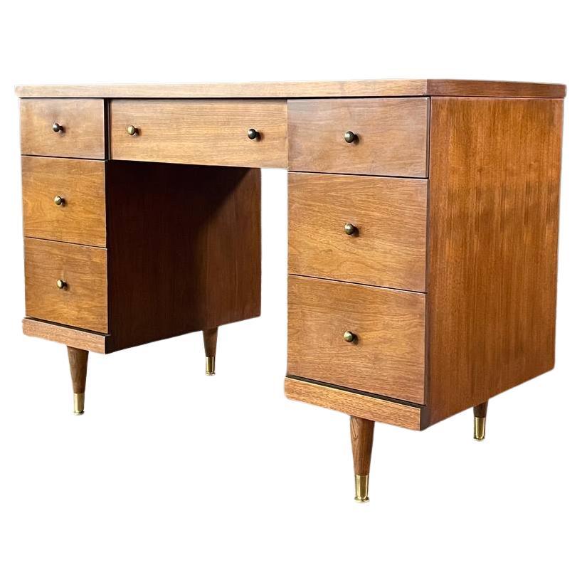 Mid Century Modern 4 Drawer Writing Desk For Sale at 1stDibs